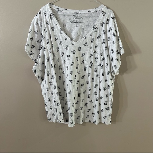 torrid | Tops | Torrid Classic For Tee Dog Print 4x | Poshmark